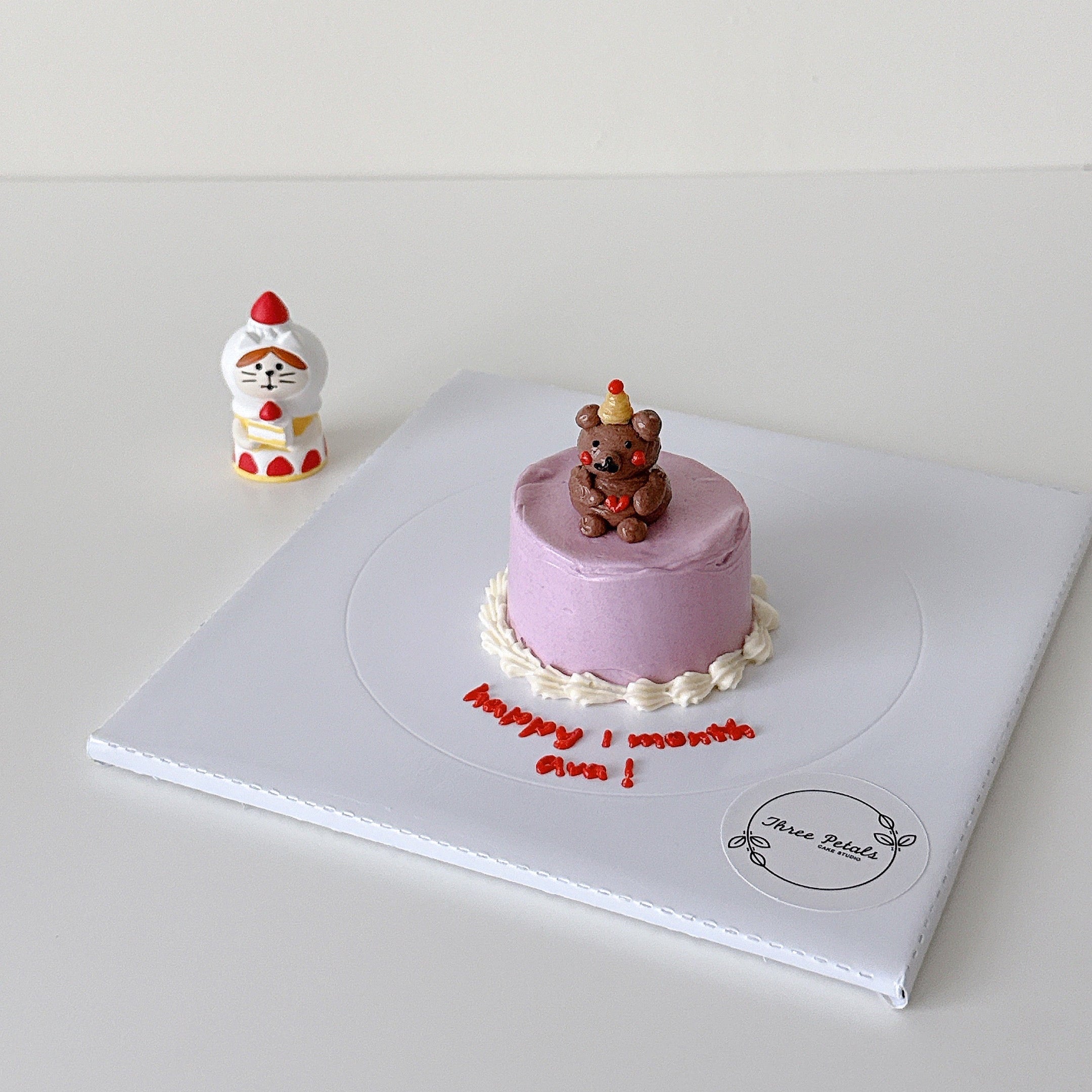 Birthday Bear (micro/ tiny/ diet cake) – Three Petals Cake Studio