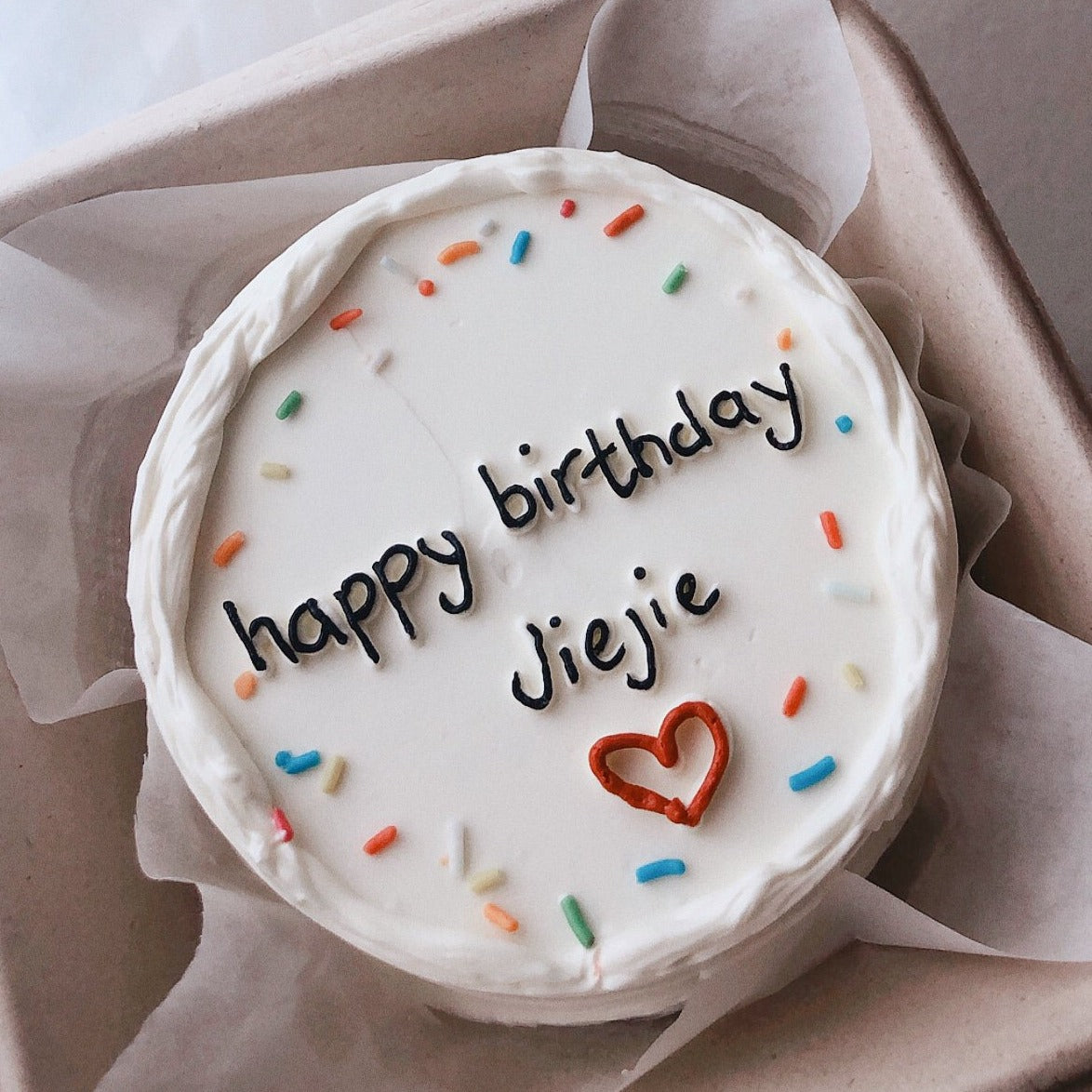 Design 116 - white x black – Three Petals Cake Studio